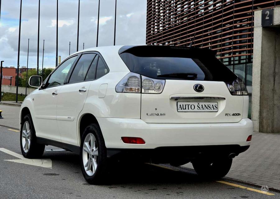Balts Lexus RX 400h 2009 Tauragė, ar dzinēja tilpumu 3.30 L un nobraukumu 301 tūkst. km par 7200 €, foto 8 vietnē AUTOMOTO.COM.LV