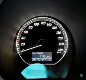 Balts Lexus RX 400h 2009 Tauragė, ar dzinēja tilpumu 3.30 L un nobraukumu 301 tūkst. km par 7200 €, foto 17 vietnē AUTOMOTO.COM.LV