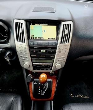 Balts Lexus RX 400h 2009 Tauragė, ar dzinēja tilpumu 3.30 L un nobraukumu 301 tūkst. km par 7200 €, foto 19 vietnē AUTOMOTO.COM.LV