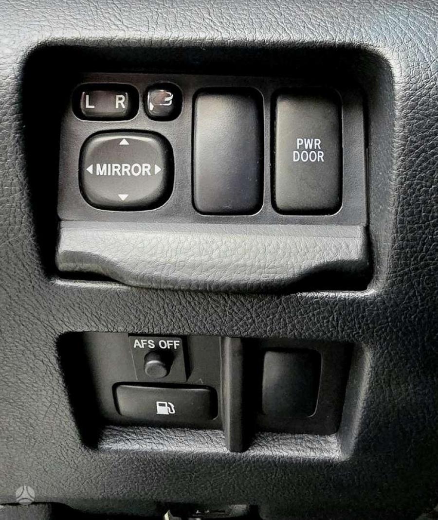 Balts Lexus RX 400h 2009 Tauragė, ar dzinēja tilpumu 3.30 L un nobraukumu 301 tūkst. km par 7200 €, foto 21 vietnē AUTOMOTO.COM.LV