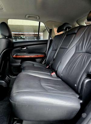 Balts Lexus RX 400h 2009 Tauragė, ar dzinēja tilpumu 3.30 L un nobraukumu 301 tūkst. km par 7200 €, foto 27 vietnē AUTOMOTO.COM.LV