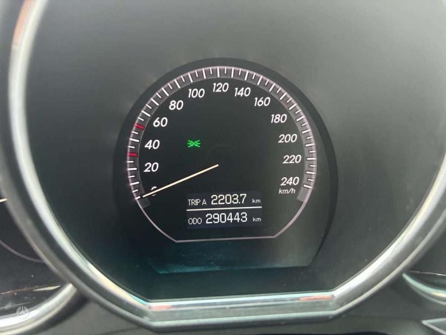 Желтый Лексус RX 400h 2005 в Швенчёнис, объемом двигателя 3.31 л и пробегом 290 тыс. км за 5500 €, фото 13 на AUTOMOTO.COM.LV
