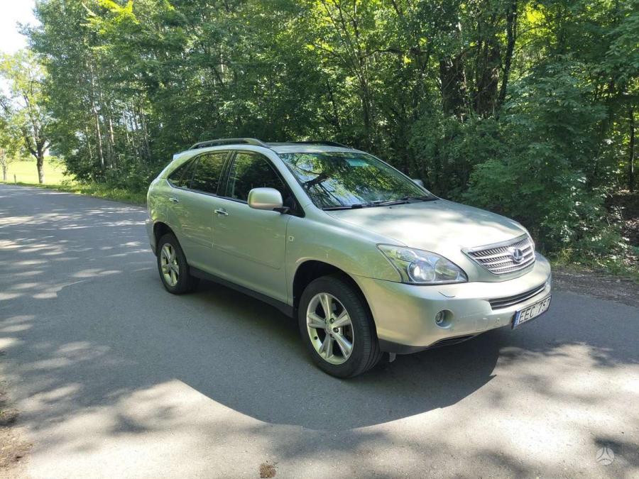 Yellow Lexus RX 400h 2008 in Kaunas, with an engine capacity of 0.00 L and mileage of 231 thousand km for 6300 €, photo 1 on AUTOMOTO.COM.LV