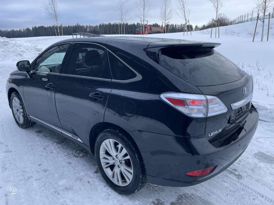 Black Lexus RX 450h 2009 in Vilnius, with an engine capacity of 3.50 L and mileage of 240 thousand km for 10000 €, photo 2 on AUTOMOTO.COM.LV