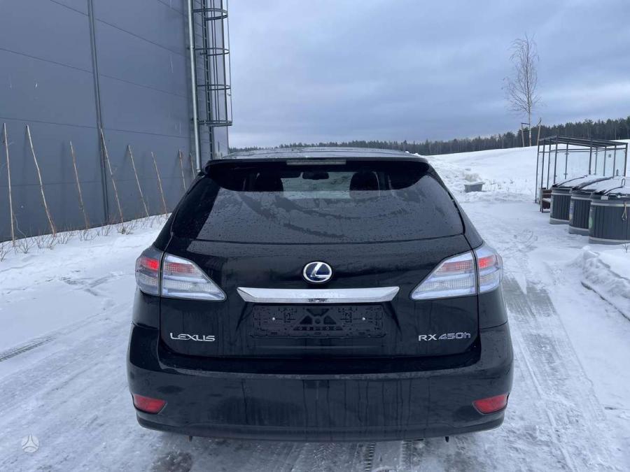 Black Lexus RX 450h 2009 in Vilnius, with an engine capacity of 3.50 L and mileage of 240 thousand km for 10000 €, photo 13 on AUTOMOTO.COM.LV