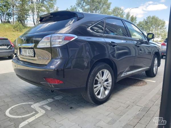 Black Lexus RX 450h 2009 in Vilnius, with an engine capacity of 3.50 L and mileage of 238 thousand km for 12400 €, photo 5 on AUTOMOTO.COM.LV