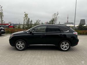 Black Lexus RX 450h 2009 in Vilnius, with an engine capacity of 3.50 L and mileage of 232 thousand km for 7450 €, photo 5 on AUTOMOTO.COM.LV