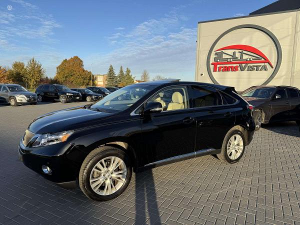 Black Lexus RX 450h 2009 in Telschi, with an engine capacity of 3.46 L and mileage of 270 thousand km for 10300 €, photo 3 on AUTOMOTO.COM.LV