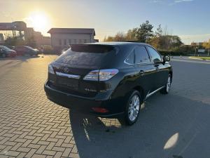 Black Lexus RX 450h 2009 in Telschi, with an engine capacity of 3.46 L and mileage of 270 thousand km for 10300 €, photo 7 on AUTOMOTO.COM.LV
