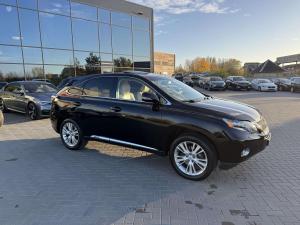 Black Lexus RX 450h 2009 in Telschi, with an engine capacity of 3.46 L and mileage of 270 thousand km for 10300 €, photo 9 on AUTOMOTO.COM.LV