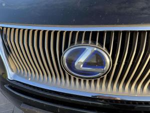 Black Lexus RX 450h 2009 in Telschi, with an engine capacity of 3.46 L and mileage of 270 thousand km for 10300 €, photo 12 on AUTOMOTO.COM.LV
