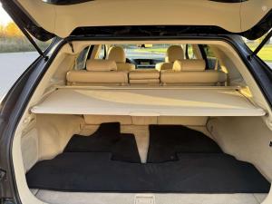 Black Lexus RX 450h 2009 in Telschi, with an engine capacity of 3.46 L and mileage of 270 thousand km for 10300 €, photo 18 on AUTOMOTO.COM.LV