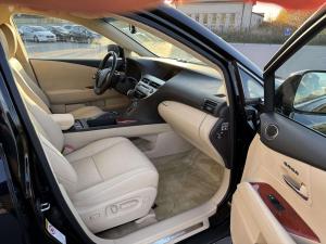 Black Lexus RX 450h 2009 in Telschi, with an engine capacity of 3.46 L and mileage of 270 thousand km for 10300 €, photo 21 on AUTOMOTO.COM.LV
