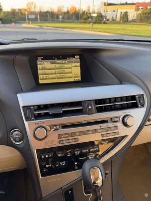 Black Lexus RX 450h 2009 in Telschi, with an engine capacity of 3.46 L and mileage of 270 thousand km for 10300 €, photo 23 on AUTOMOTO.COM.LV