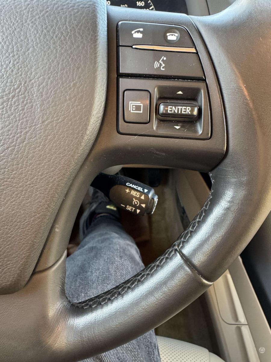 Black Lexus RX 450h 2009 in Telschi, with an engine capacity of 3.46 L and mileage of 270 thousand km for 10300 €, photo 28 on AUTOMOTO.COM.LV