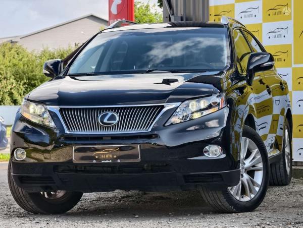 Black Lexus RX 450h 2010 in Siauliai, with an engine capacity of 3.46 L and mileage of 313 thousand km for 10900 €, photo 1 on AUTOMOTO.COM.LV