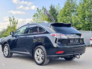Melns Lexus RX 450h 2010 Šauļi, ar dzinēja tilpumu 3.46 L un nobraukumu 313 tūkst. km par 10900 €, foto 7 vietnē AUTOMOTO.COM.LV