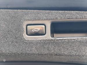Melns Lexus RX 450h 2010 Šauļi, ar dzinēja tilpumu 3.46 L un nobraukumu 313 tūkst. km par 10900 €, foto 33 vietnē AUTOMOTO.COM.LV