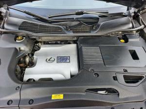 Melns Lexus RX 450h 2010 Šauļi, ar dzinēja tilpumu 3.46 L un nobraukumu 313 tūkst. km par 10900 €, foto 38 vietnē AUTOMOTO.COM.LV