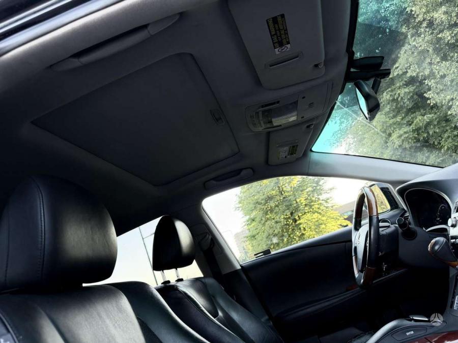 Melns Lexus RX 450h 2011 Kauņa, ar dzinēja tilpumu 3.50 L un nobraukumu 254 tūkst. km par 8950 €, foto 11 vietnē AUTOMOTO.COM.LV