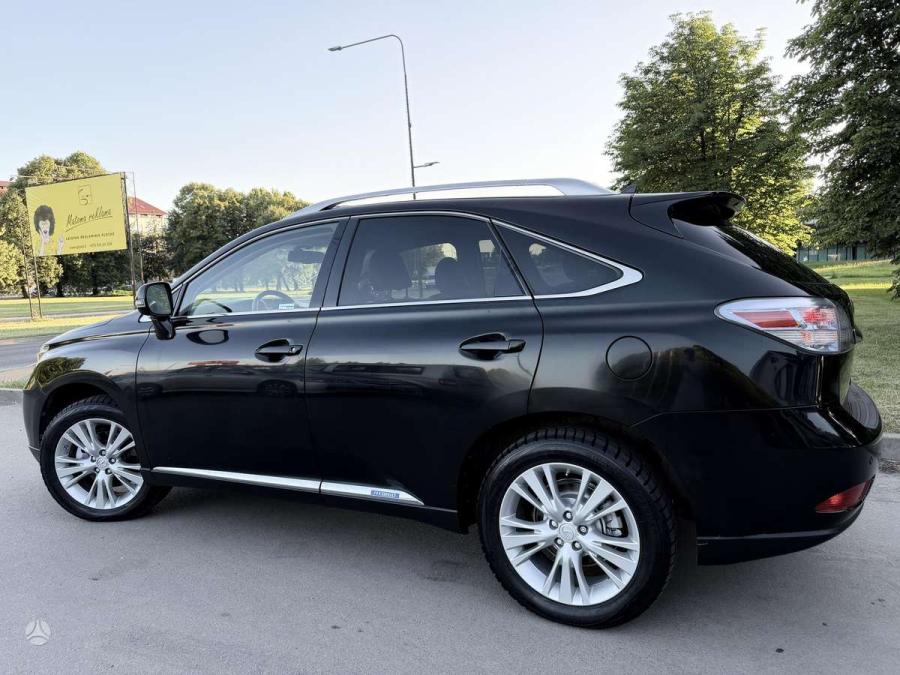 Melns Lexus RX 450h 2011 Kauņa, ar dzinēja tilpumu 3.50 L un nobraukumu 254 tūkst. km par 8950 €, foto 21 vietnē AUTOMOTO.COM.LV