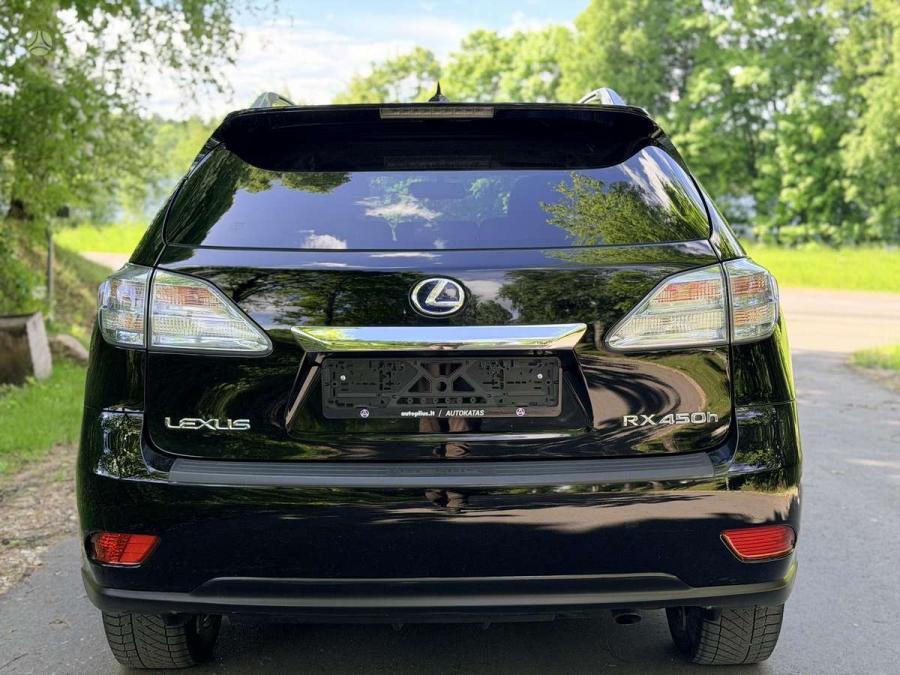 Black Lexus RX 450h 2011 in Vilnius, with an engine capacity of 3.46 L and mileage of 162 thousand km for 13250 €, photo 10 on AUTOMOTO.COM.LV