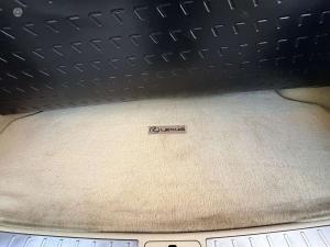 Black Lexus RX 450h 2011 in Vilnius, with an engine capacity of 3.46 L and mileage of 162 thousand km for 13250 €, photo 32 on AUTOMOTO.COM.LV