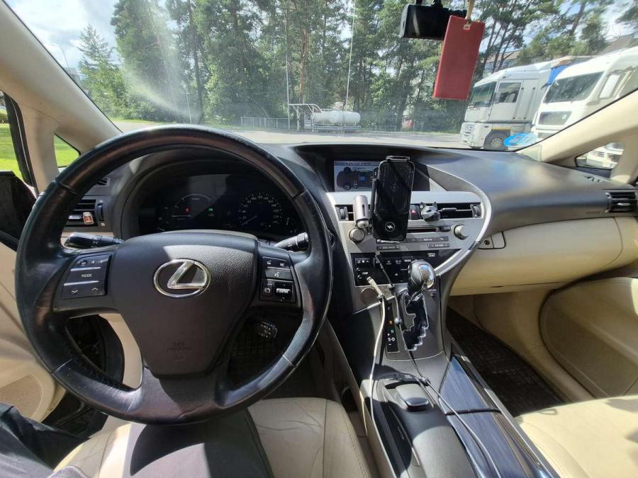Melns Lexus RX 450h 2011 Trakai, ar dzinēja tilpumu 3.46 L un nobraukumu 415 tūkst. km par 11800 €, foto 10 vietnē AUTOMOTO.COM.LV