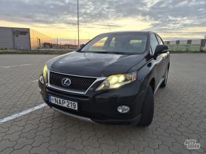 Black Lexus RX 450h 2011 in Trakai, with an engine capacity of 3.50 L and mileage of 415 thousand km for 11800 €, photo  on AUTOMOTO.COM.LV