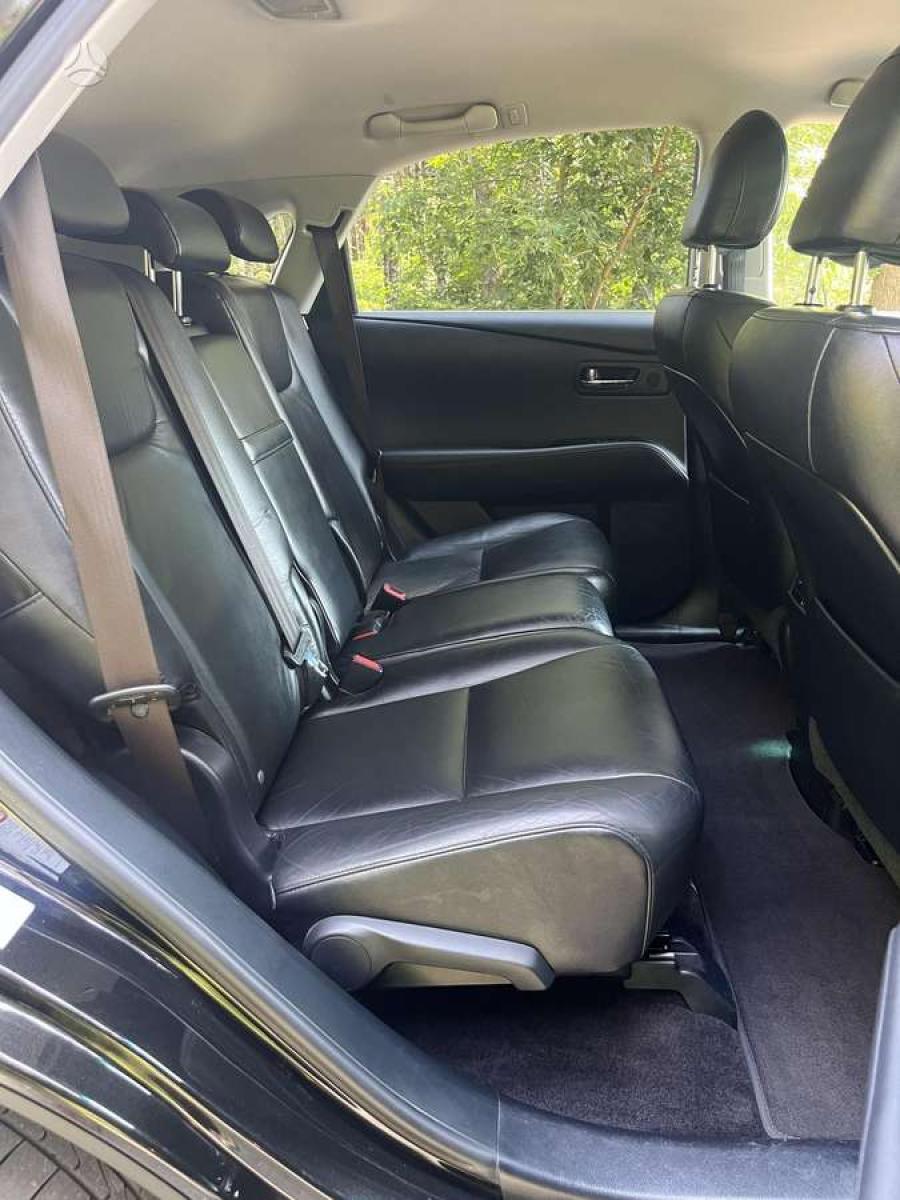 Melns Lexus RX 450h 2011 Viļņa, ar dzinēja tilpumu 3.46 L un nobraukumu 283 tūkst. km par 12750 €, foto 20 vietnē AUTOMOTO.COM.LV