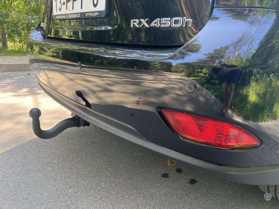 Melns Lexus RX 450h 2011 Viļņa, ar dzinēja tilpumu 3.46 L un nobraukumu 283 tūkst. km par 12750 €, foto 22 vietnē AUTOMOTO.COM.LV