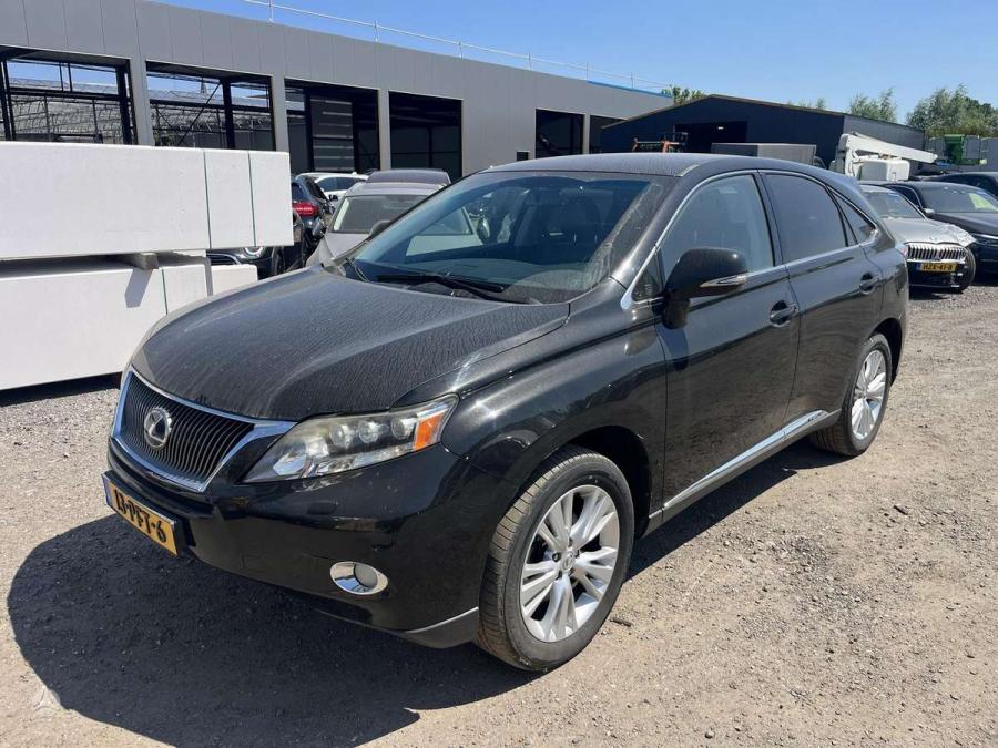 Melns Lexus RX 450h 2011 Viļņa, ar dzinēja tilpumu 3.46 L un nobraukumu 283 tūkst. km par 12750 €, foto 45 vietnē AUTOMOTO.COM.LV