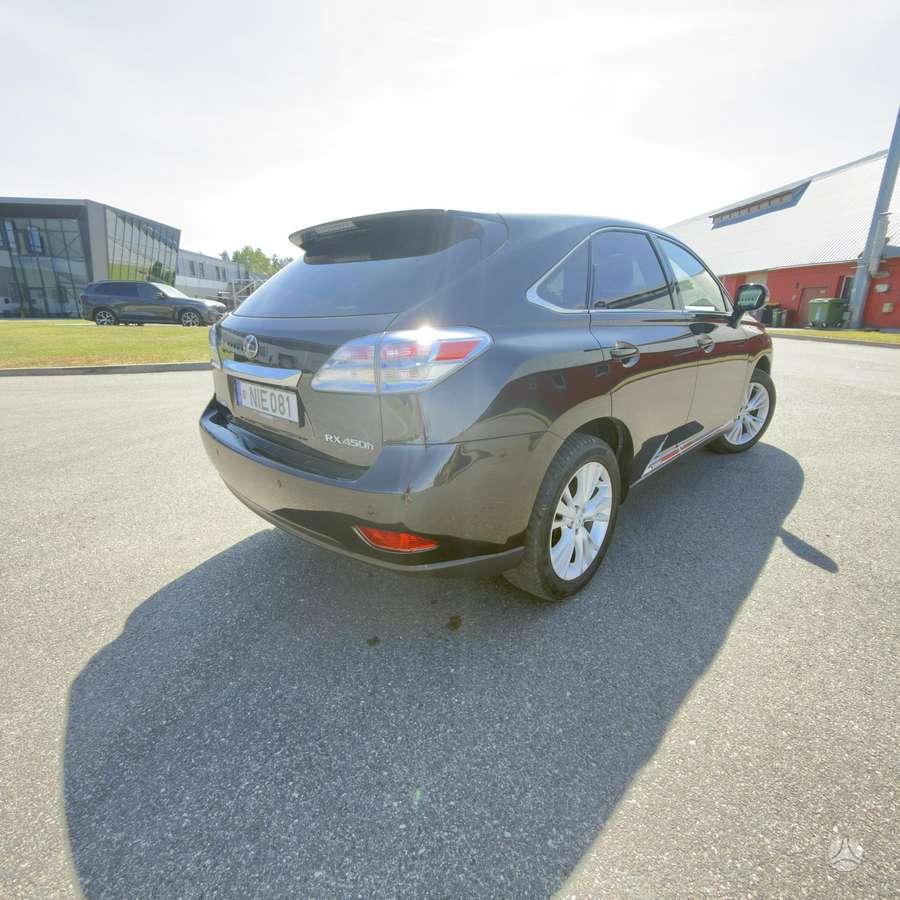 Melns Lexus RX 450h 2011 Viļņa, ar dzinēja tilpumu 3.46 L un nobraukumu 292 tūkst. km par 11300 €, foto 8 vietnē AUTOMOTO.COM.LV