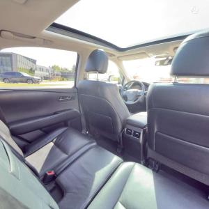 Melns Lexus RX 450h 2011 Viļņa, ar dzinēja tilpumu 3.46 L un nobraukumu 292 tūkst. km par 11300 €, foto 18 vietnē AUTOMOTO.COM.LV