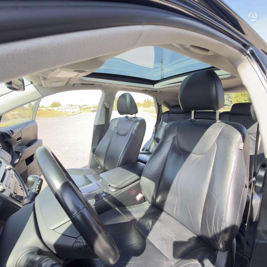 Melns Lexus RX 450h 2011 Viļņa, ar dzinēja tilpumu 3.46 L un nobraukumu 292 tūkst. km par 11300 €, foto 22 vietnē AUTOMOTO.COM.LV