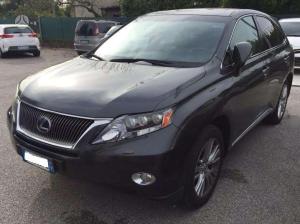 Melns Lexus RX 450h 2011 Viļņa, ar dzinēja tilpumu 3.46 L un nobraukumu 194 tūkst. km par 14999 €, foto  vietnē AUTOMOTO.COM.LV