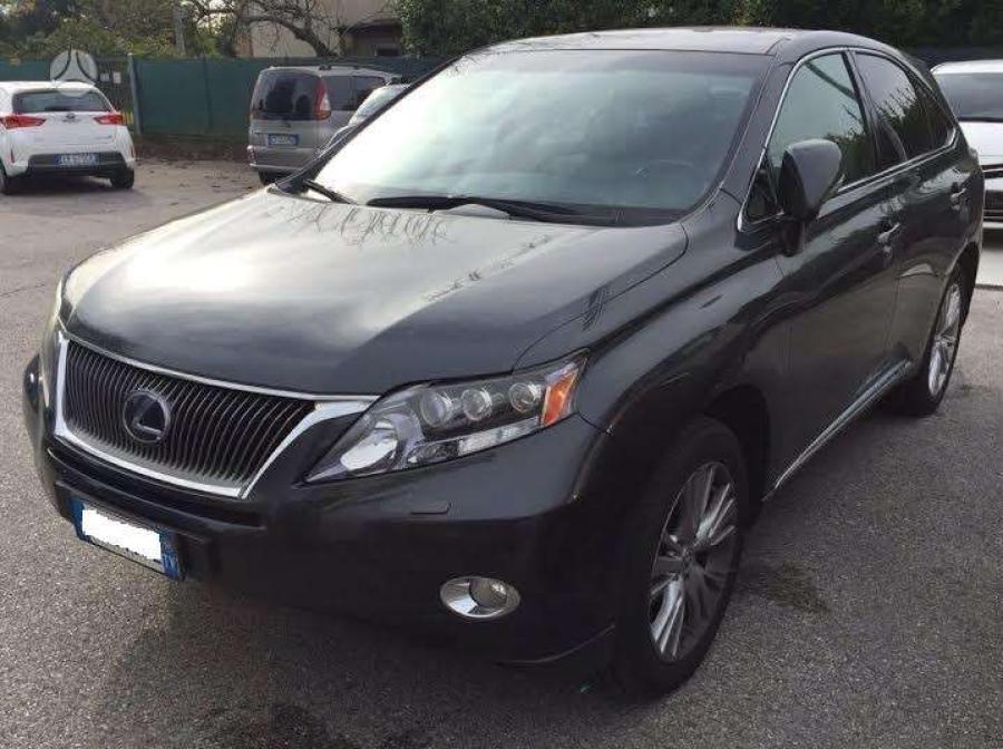 Melns Lexus RX 450h 2011 Viļņa, ar dzinēja tilpumu 3.46 L un nobraukumu 194 tūkst. km par 14999 €, foto 1 vietnē AUTOMOTO.COM.LV