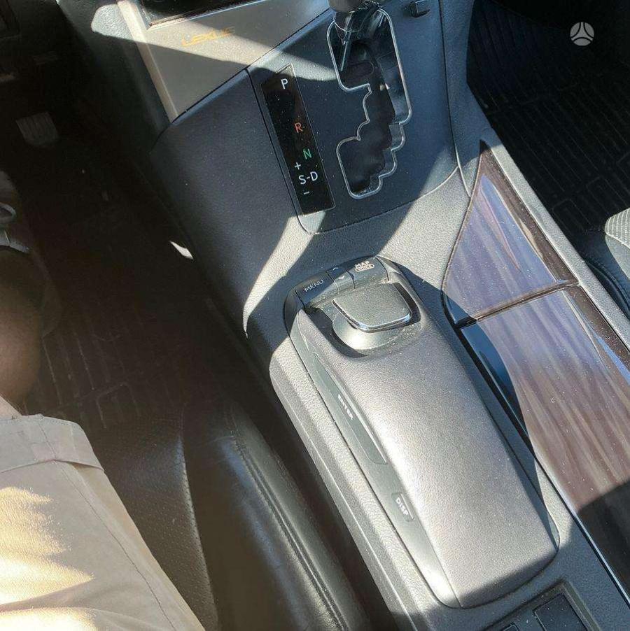 Melns Lexus RX 450h 2011 Viļņa, ar dzinēja tilpumu 3.46 L un nobraukumu 194 tūkst. km par 14999 €, foto 11 vietnē AUTOMOTO.COM.LV