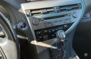 Melns Lexus RX 450h 2011 Viļņa, ar dzinēja tilpumu 3.46 L un nobraukumu 194 tūkst. km par 14999 €, foto 12 vietnē AUTOMOTO.COM.LV