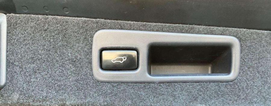Melns Lexus RX 450h 2011 Viļņa, ar dzinēja tilpumu 3.46 L un nobraukumu 194 tūkst. km par 14999 €, foto 18 vietnē AUTOMOTO.COM.LV
