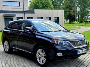 Black Lexus RX 450h 2011 in Taurage, with an engine capacity of 3.46 L and mileage of 290 thousand km for 6400 €, photo 4 on AUTOMOTO.COM.LV