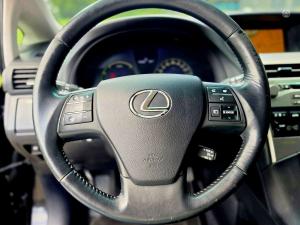 Black Lexus RX 450h 2011 in Taurage, with an engine capacity of 3.46 L and mileage of 290 thousand km for 6400 €, photo 21 on AUTOMOTO.COM.LV