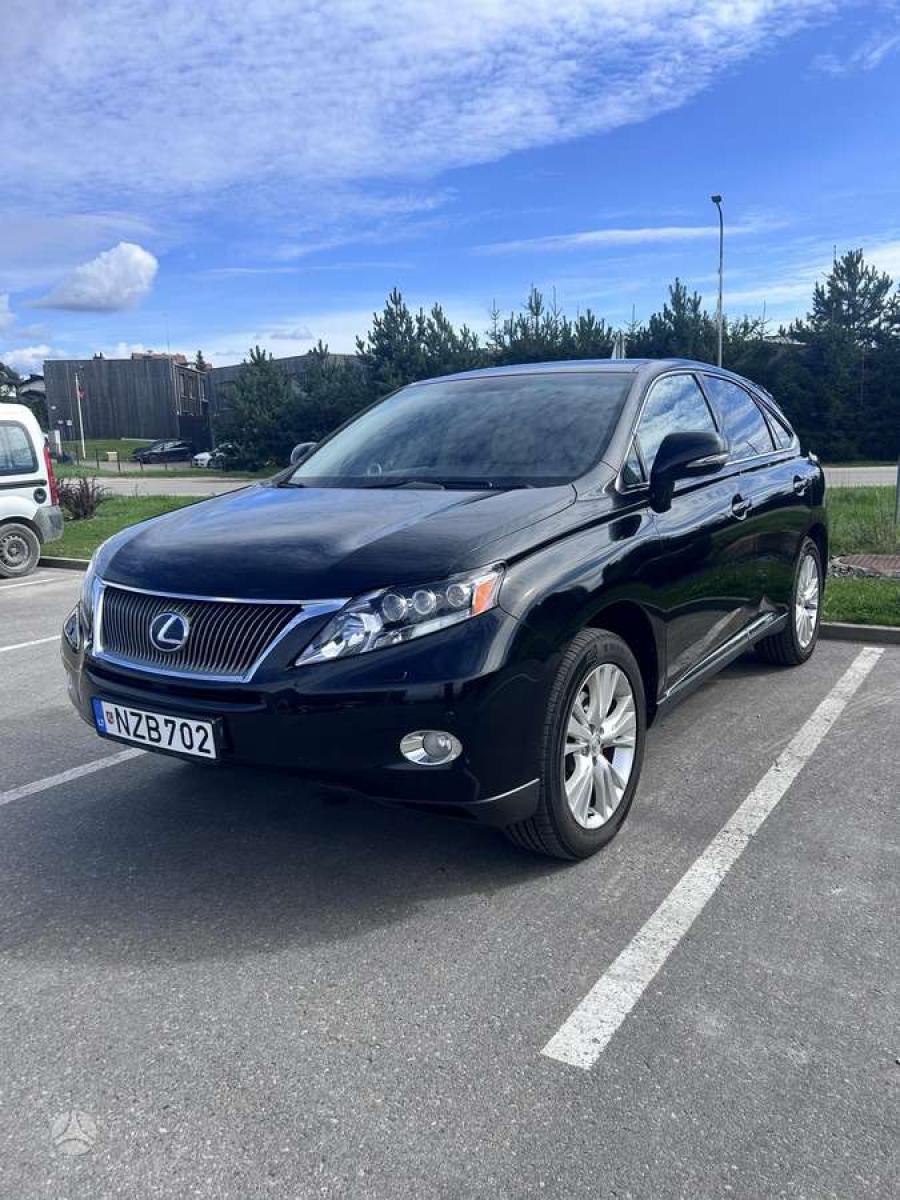 Black Lexus RX 450h 2011 in Vilnius, with an engine capacity of 3.46 L and mileage of 185 thousand km for 13900 €, photo 1 on AUTOMOTO.COM.LV