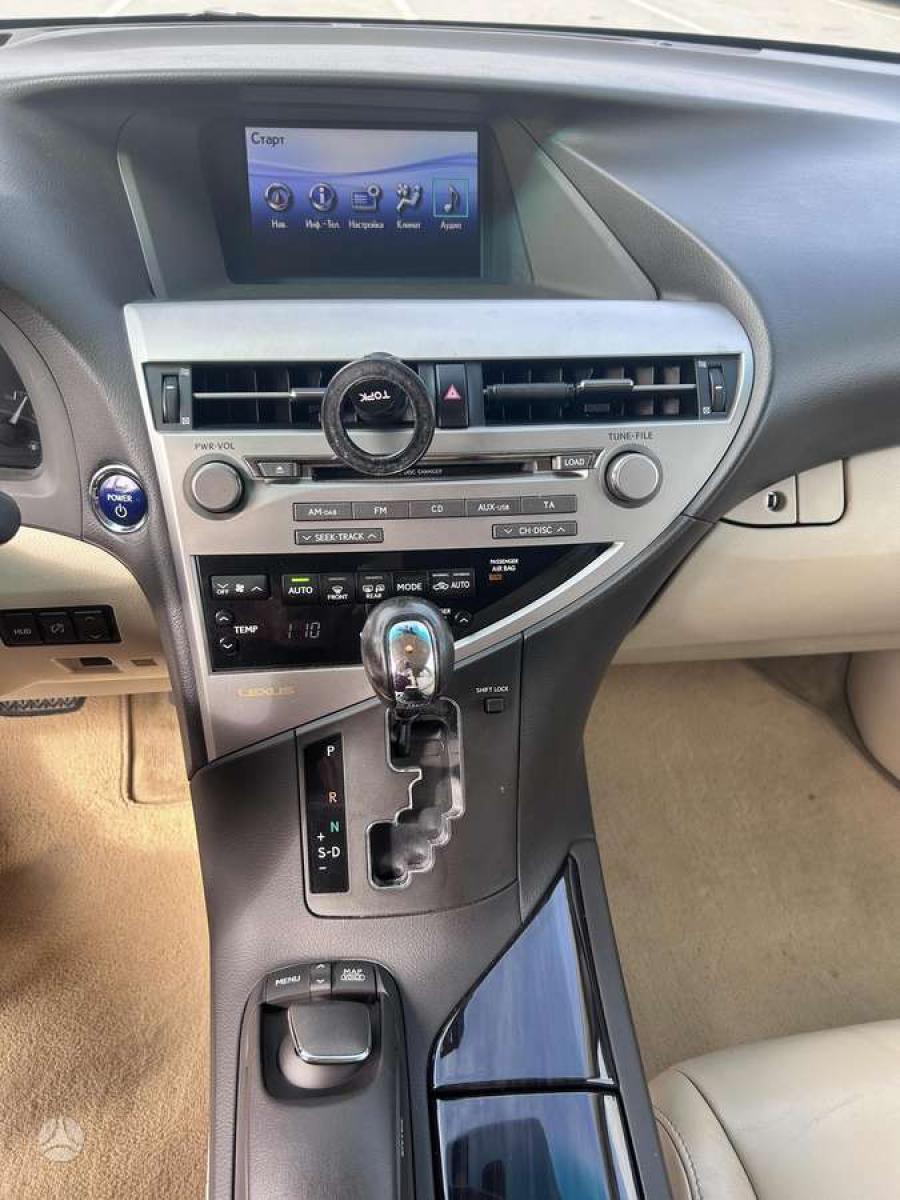 Black Lexus RX 450h 2011 in Vilnius, with an engine capacity of 3.46 L and mileage of 185 thousand km for 13900 €, photo 14 on AUTOMOTO.COM.LV