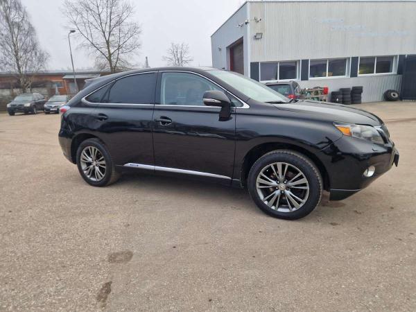 Melns Lexus RX 450h 2012 Ukmergė, ar dzinēja tilpumu 3.46 L un nobraukumu 240 tūkst. km par 11800 €, foto 4 vietnē AUTOMOTO.COM.LV