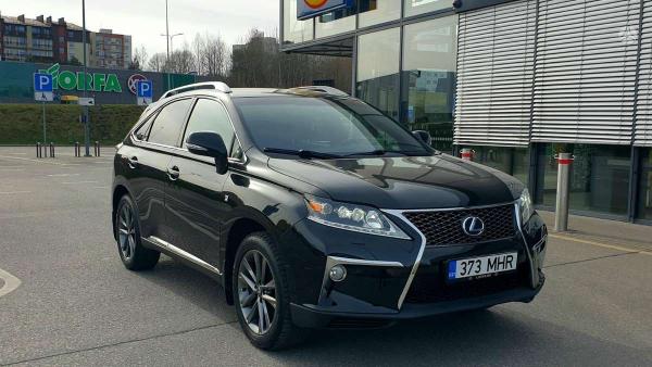 Черный Лексус RX 450h 2012 в Вильнюс, объемом двигателя 3.46 л и пробегом 235 тыс. км за 15700 €, фото 5 на AUTOMOTO.COM.LV