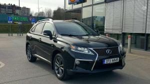Melns Lexus RX 450h 2012 Viļņa, ar dzinēja tilpumu 3.46 L un nobraukumu 235 tūkst. km par 15700 €, foto 6 vietnē AUTOMOTO.COM.LV