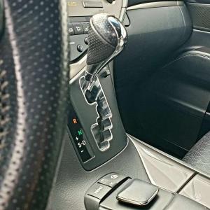Melns Lexus RX 450h 2012 Viļņa, ar dzinēja tilpumu 3.46 L un nobraukumu 235 tūkst. km par 15700 €, foto 17 vietnē AUTOMOTO.COM.LV
