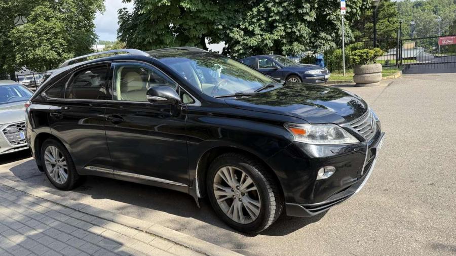 Melns Lexus RX 450h 2012 Alīta, ar dzinēja tilpumu 3.46 L un nobraukumu 290 tūkst. km par 11000 €, foto 3 vietnē AUTOMOTO.COM.LV