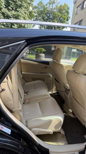 Melns Lexus RX 450h 2012 Alīta, ar dzinēja tilpumu 3.46 L un nobraukumu 290 tūkst. km par 11000 €, foto 6 vietnē AUTOMOTO.COM.LV